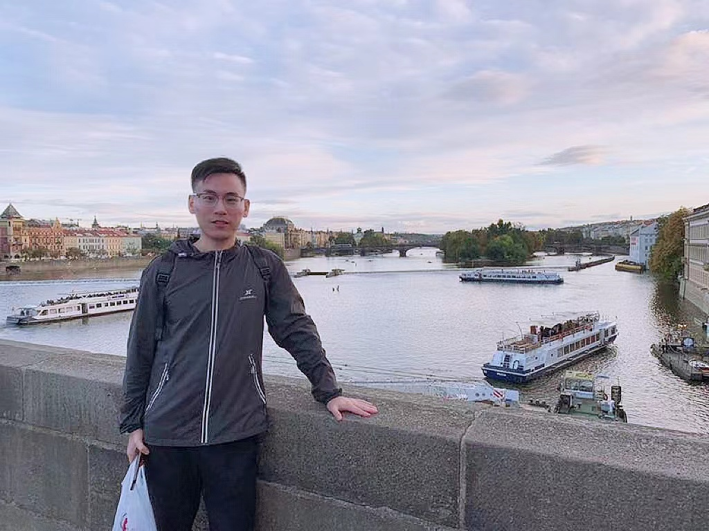 excellent!Li Junjie - iNEWS