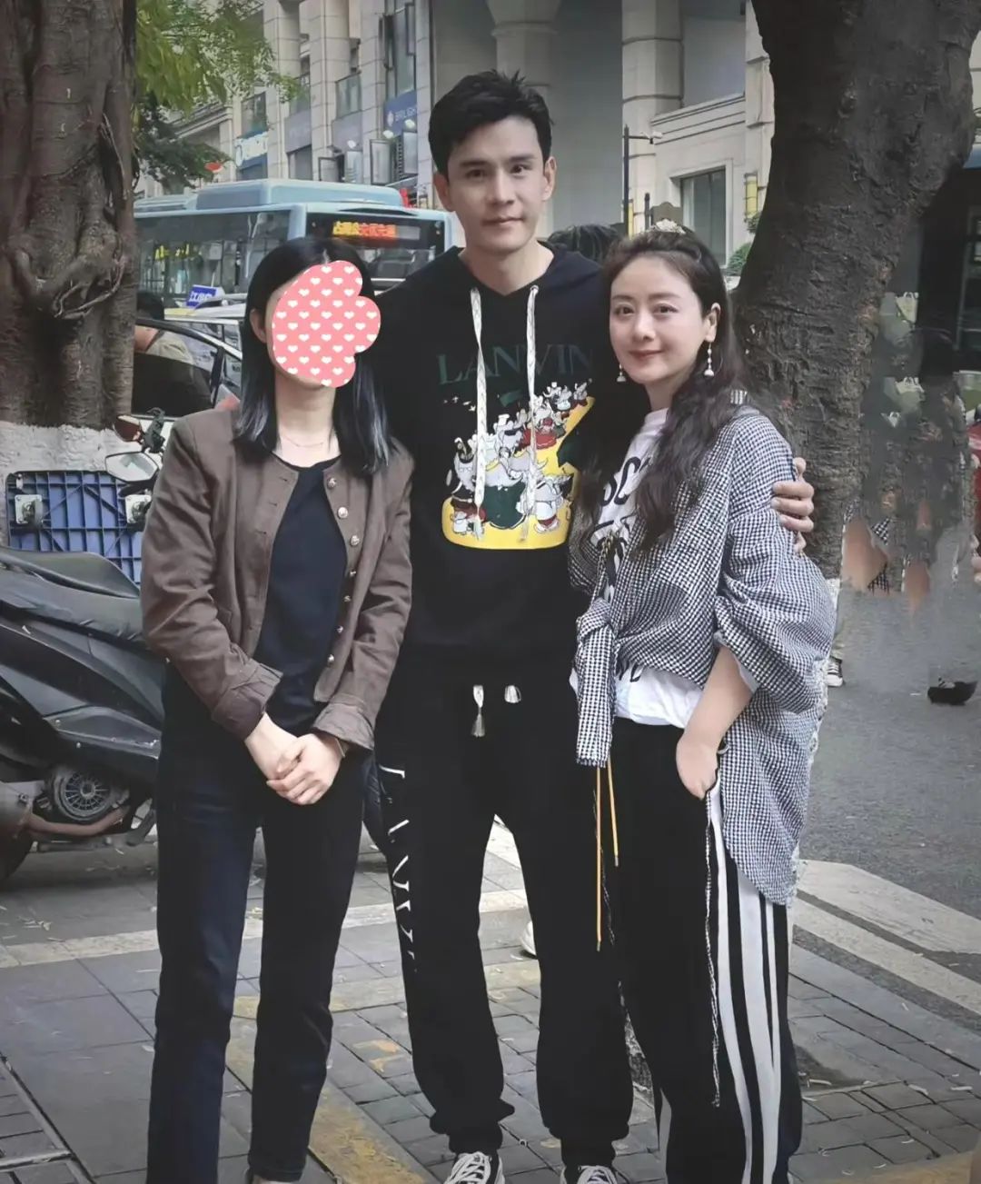 The true love story of Xiao Li Lin and Jing Chao, their low-key happy life is enviable - iMedia