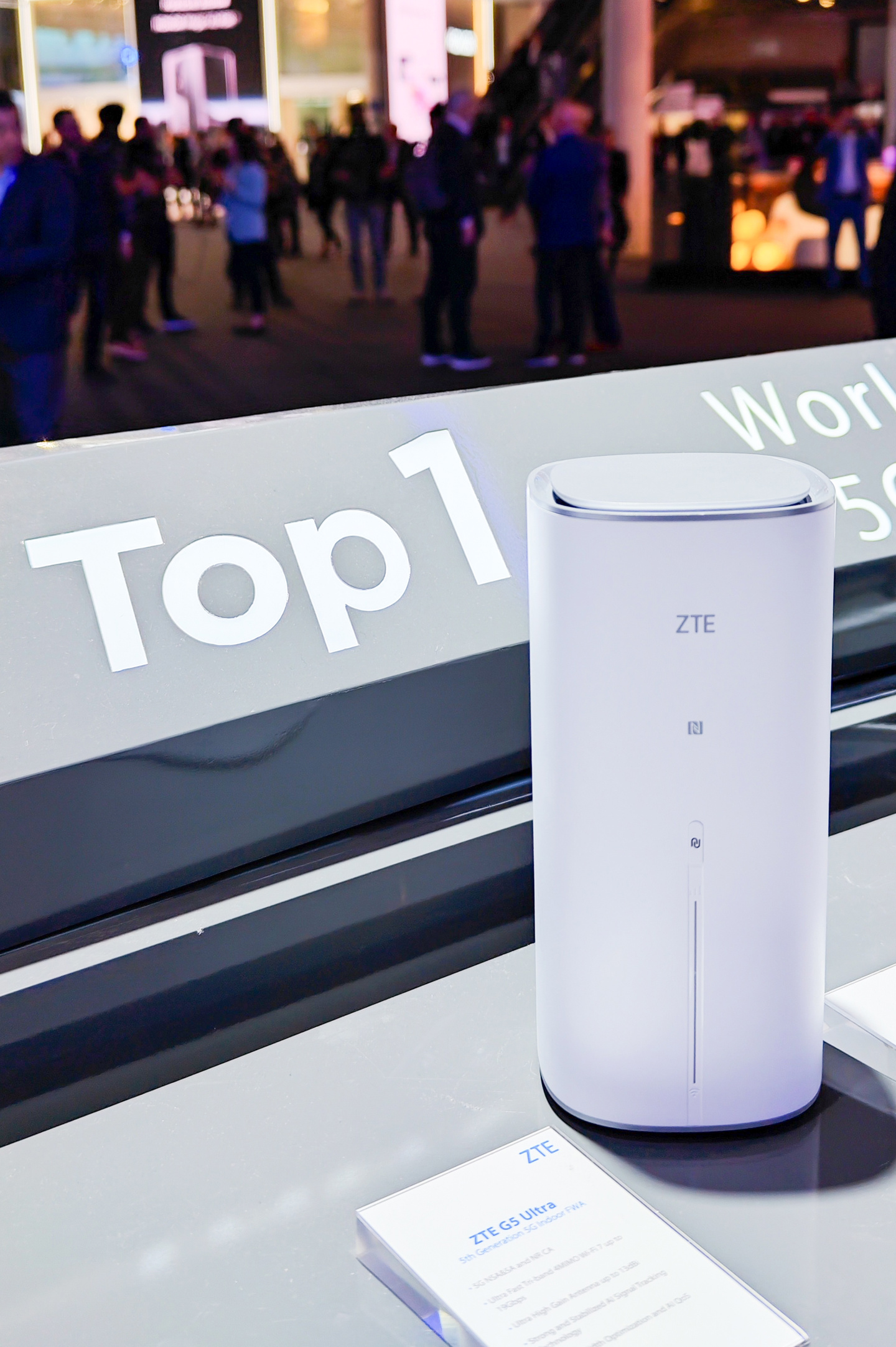 ZTE G5 Ultra begins to warm up: the world's first AI 5G FWA, released on April 11 - iMedia