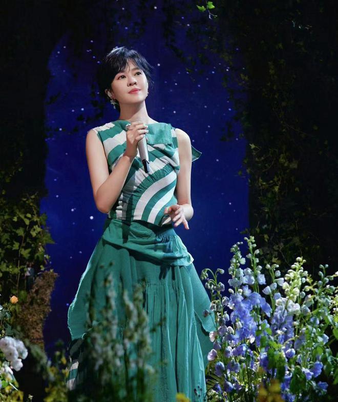 The same "Super Girl" participated in "The Sound of Life", Tan Weiwei ...