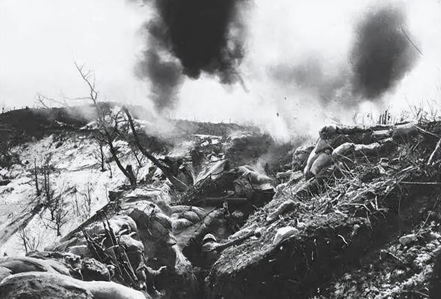 The 38th Army fought hard to capture Feihu Mountain. Peng Dehuai ...