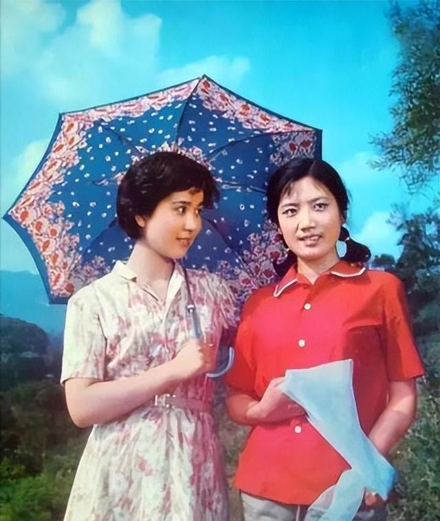 "Double-award-winning actress" Li Xiuming: retired from business when ...