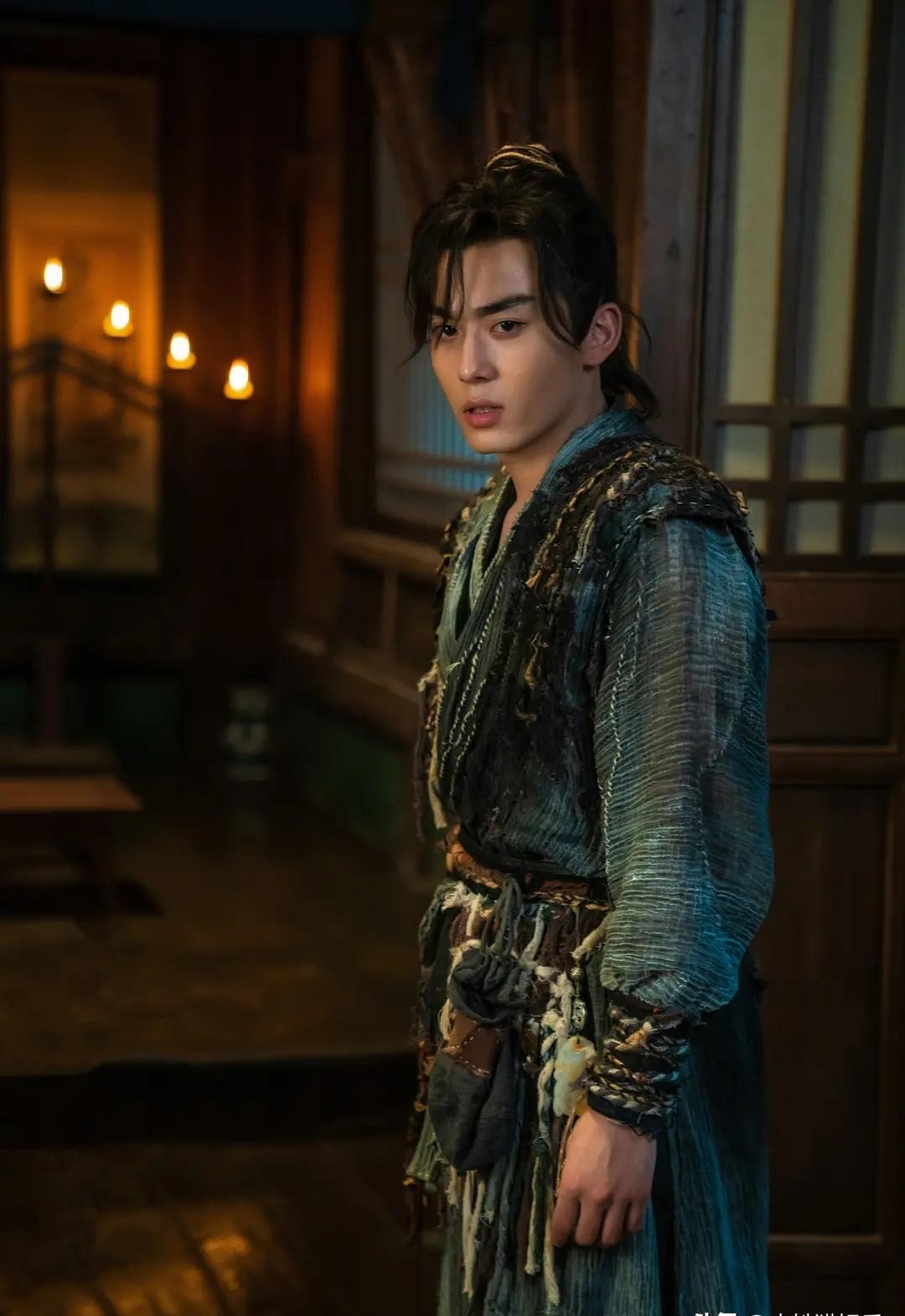 Another version of "The Legend of the Condor Heroes" is here! Guo Fu ...