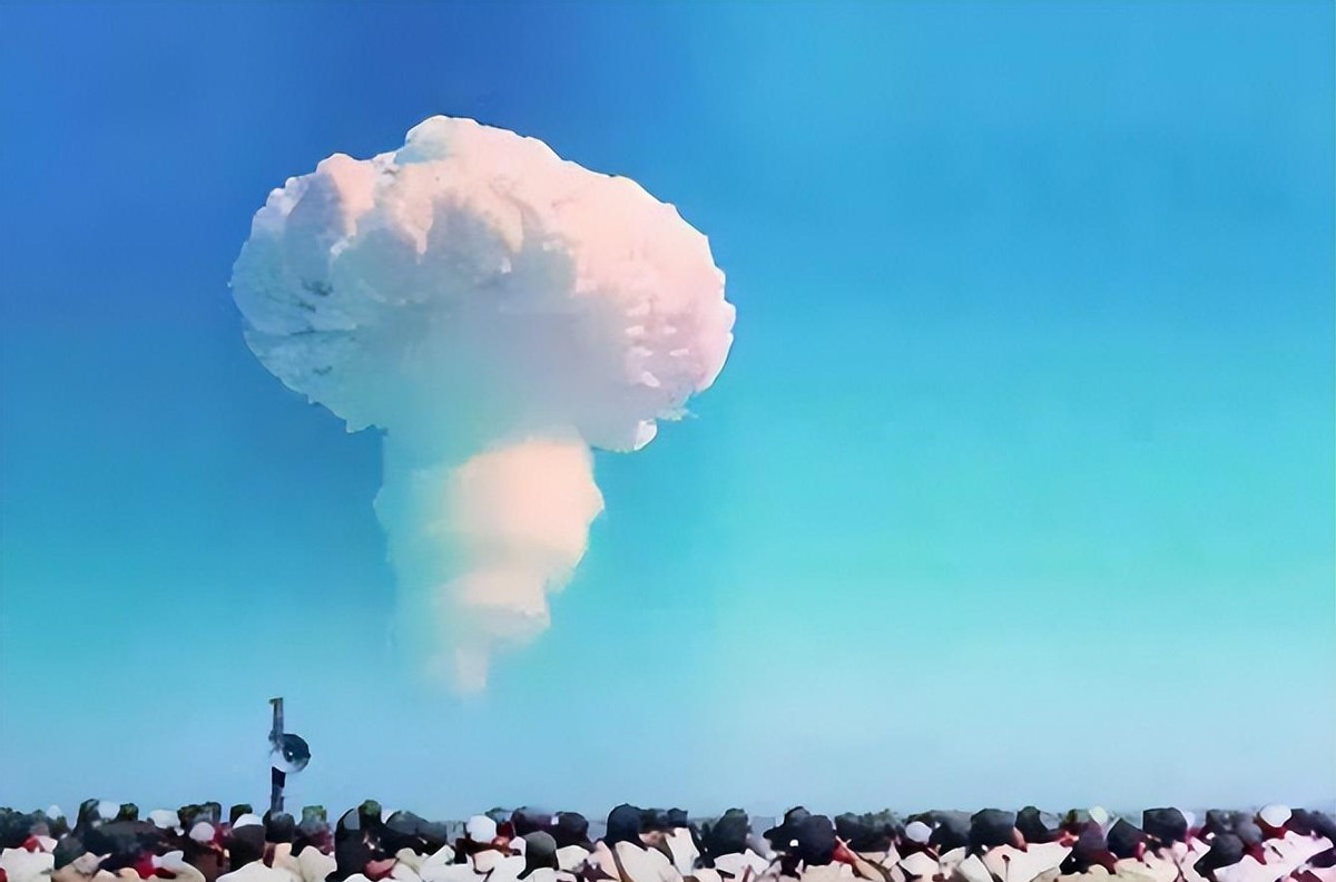 He waved his hand, so that India has not yet built a hydrogen bomb. Yu ...
