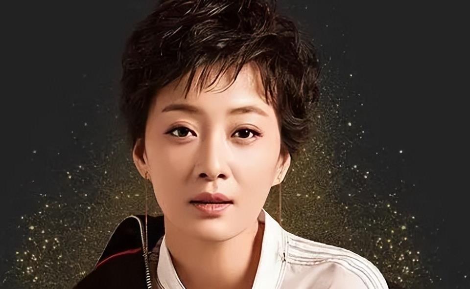 Xu Fanxi: Changed her name 4 times in 16 years since debut, lost love ...