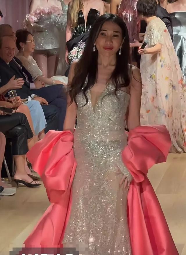 Josie Ho wore a WangFeng dress and was celebrated on her birthday at ...