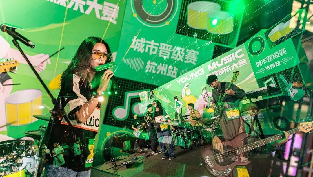 61-year-old music giant Luliu: an everlasting music legend - iMedia