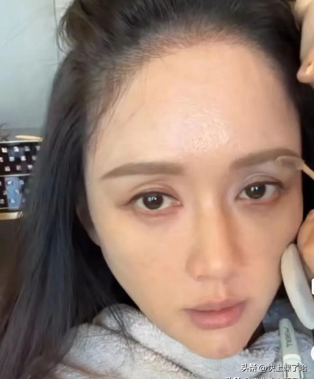 7 actresses exposed their bare-faced photos: Chen Qiaoen has light eyebrows and Zhu Zhu has ...