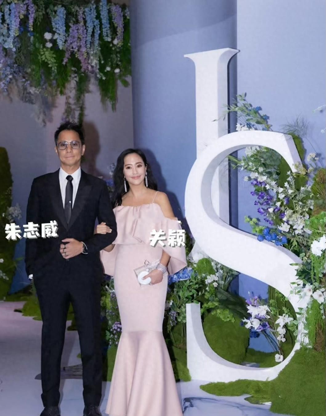 Jam Hsiao's wedding scene: Alyssa Chia is stunning, Tai Xiang has a ...