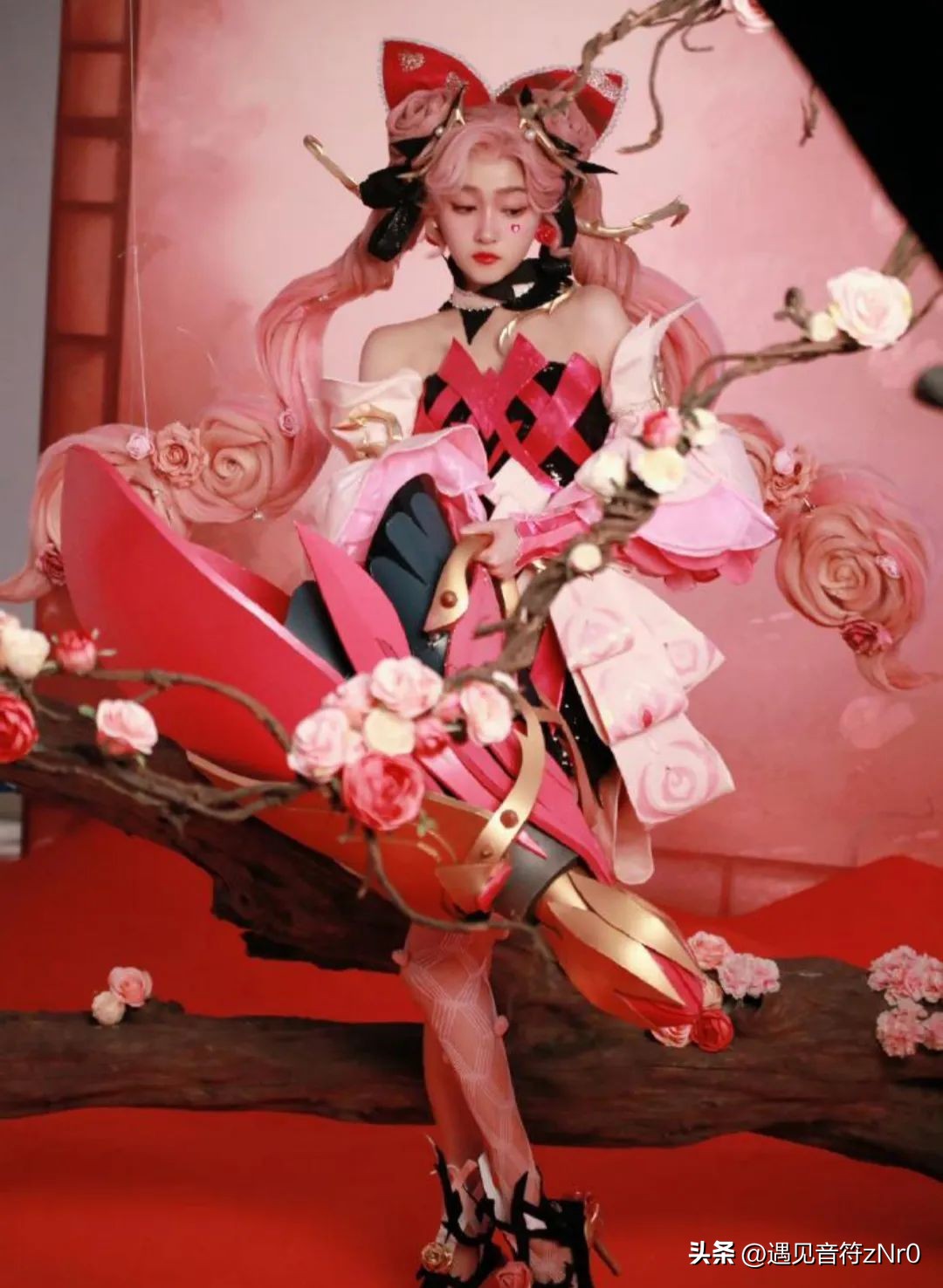 Celebrities also love cosplay, and Zhao Lusi, Guan Xiaotong, and Guli ...