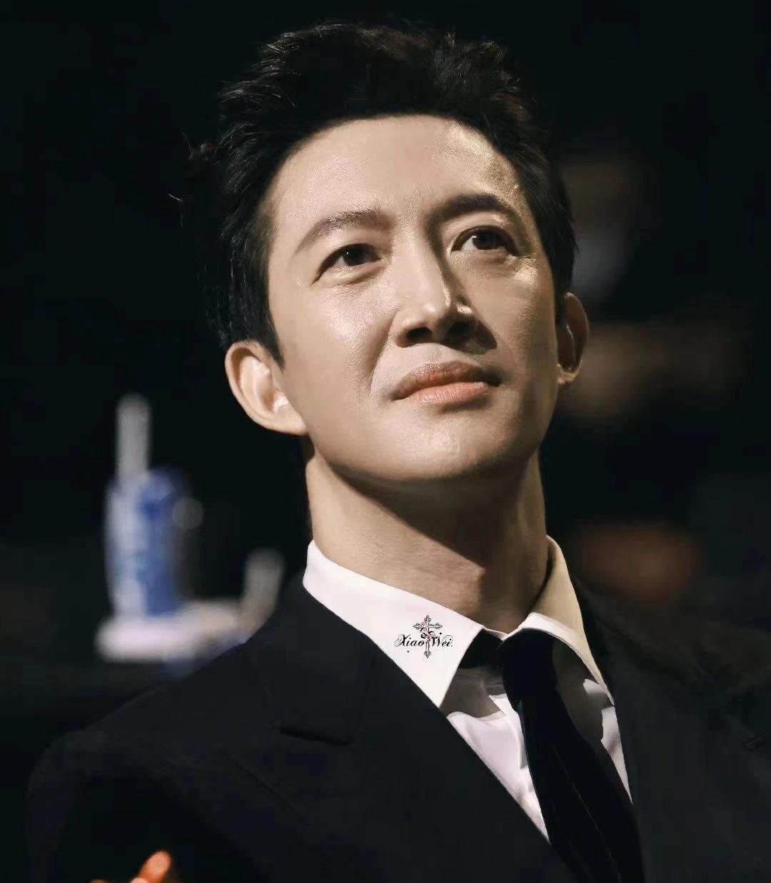 How could the 45-year-old "gentle scum" Wang Yang, who has not been ...