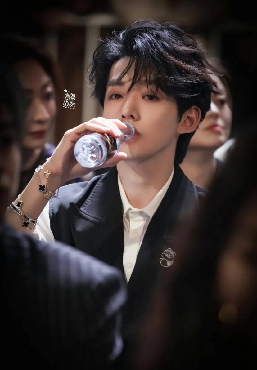 What does a male celebrity look like that makes men look "fascinated ...