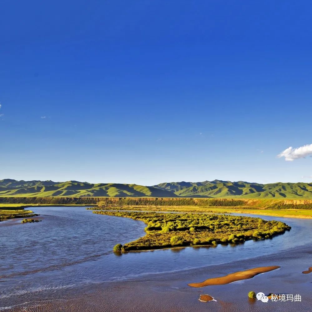 Beautiful river meander horse farm lake - iNEWS