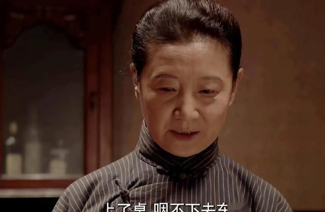 Watching "The Cliff" again 10 years later, I realized that Liu Ma's ...