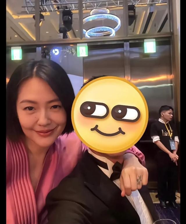 The wedding banquet of Jam Hsiao and Julia Lin was very lively, many ...