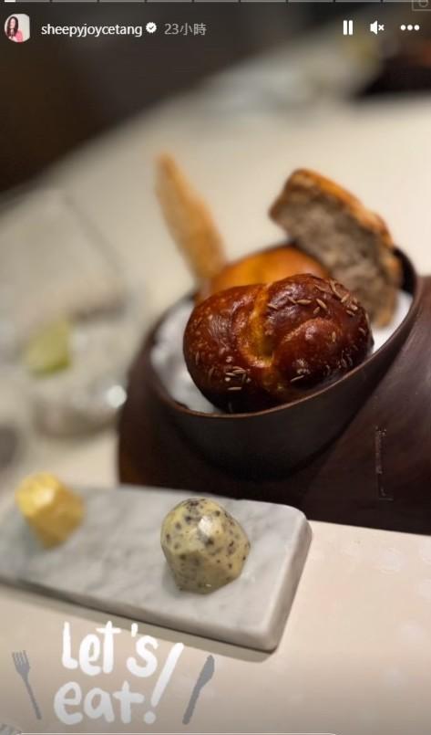 Teng Liming and her wealthy businessman husband wore couple's outfits ...