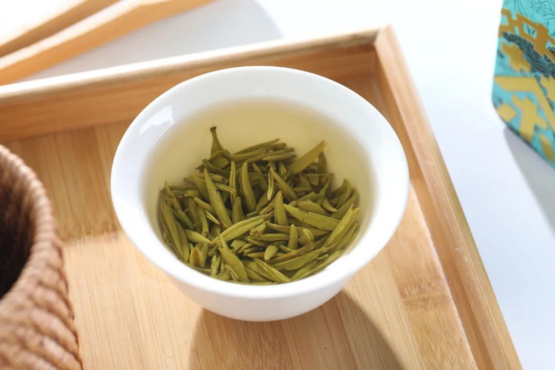 The new "member" of China Tea Green Tea - Emei Xueya, gives you a new ...