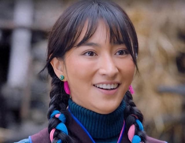 Qu Ni Ciren in "Snow Lotus" also plays a young role, but it is more ...