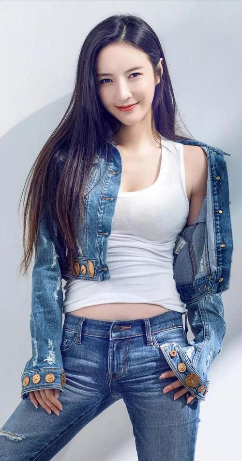Has the new domestic entertainment star Ziwei appeared? ? I didn't ...