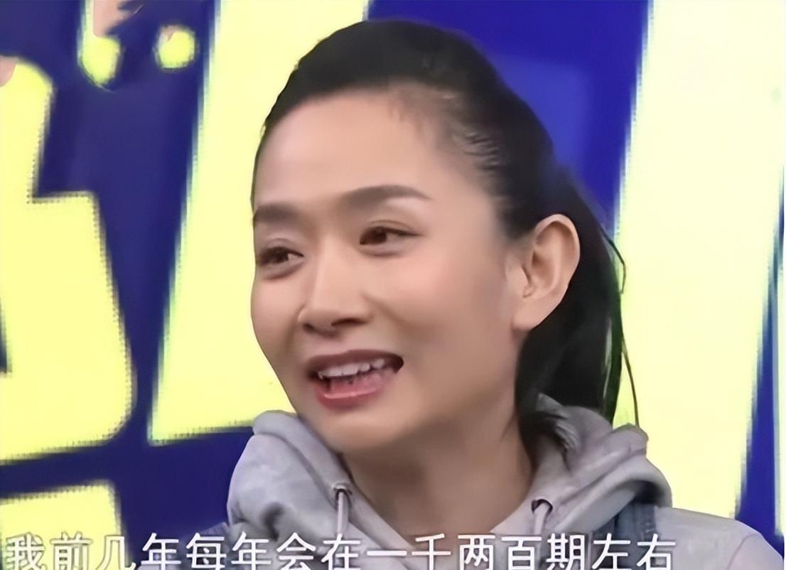 Host Wang Fang: Marrying a professor who is 15 years older than me, I ...