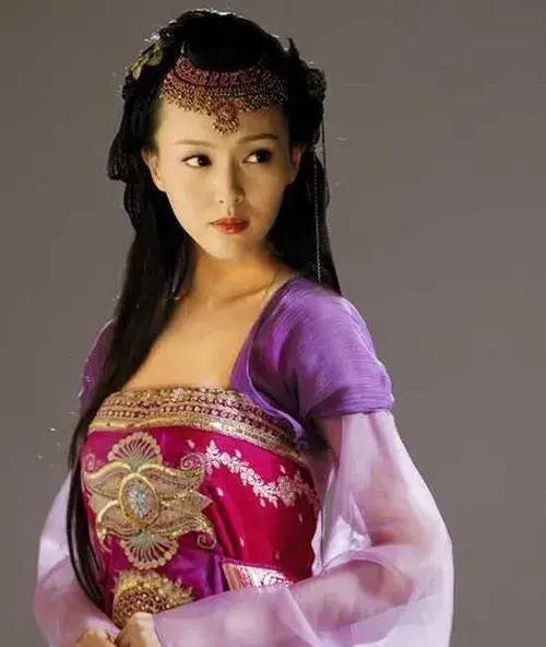 How important is an actress's looks? Just look at Tang Yan and Xin ...