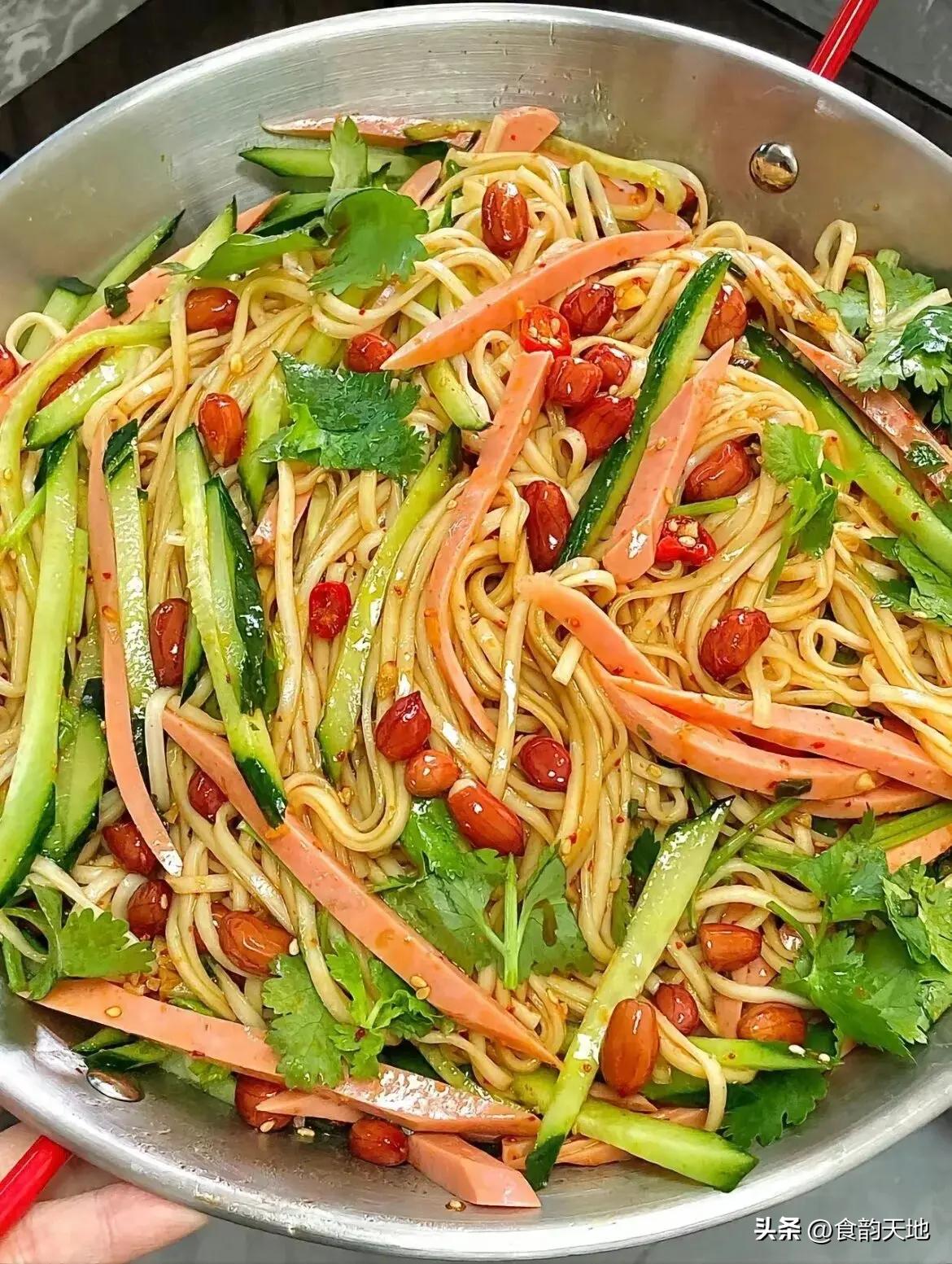 You can make an appetizer of cold noodles in five minutes. It's sour ...