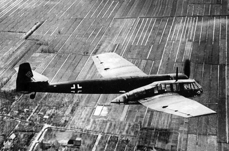 Two rare and practical aircraft in the history of aircraft design ...