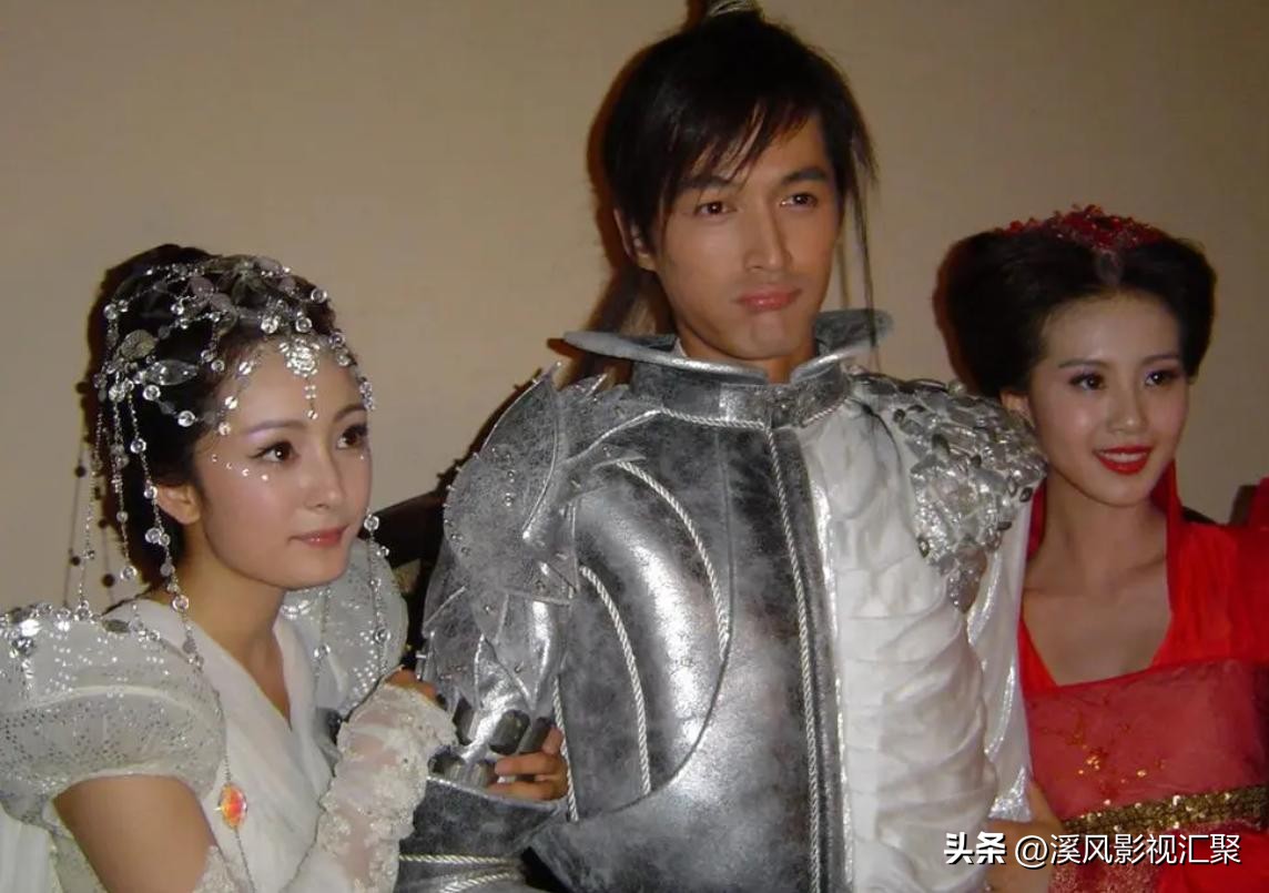 The new lineup was officially announced on Weibo night, Yang Mi, Tang ...