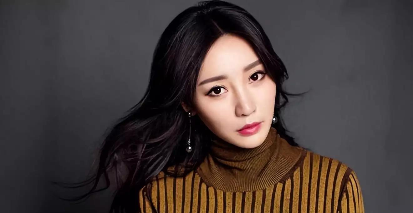 Liu Yan: Always charming age! - iMedia