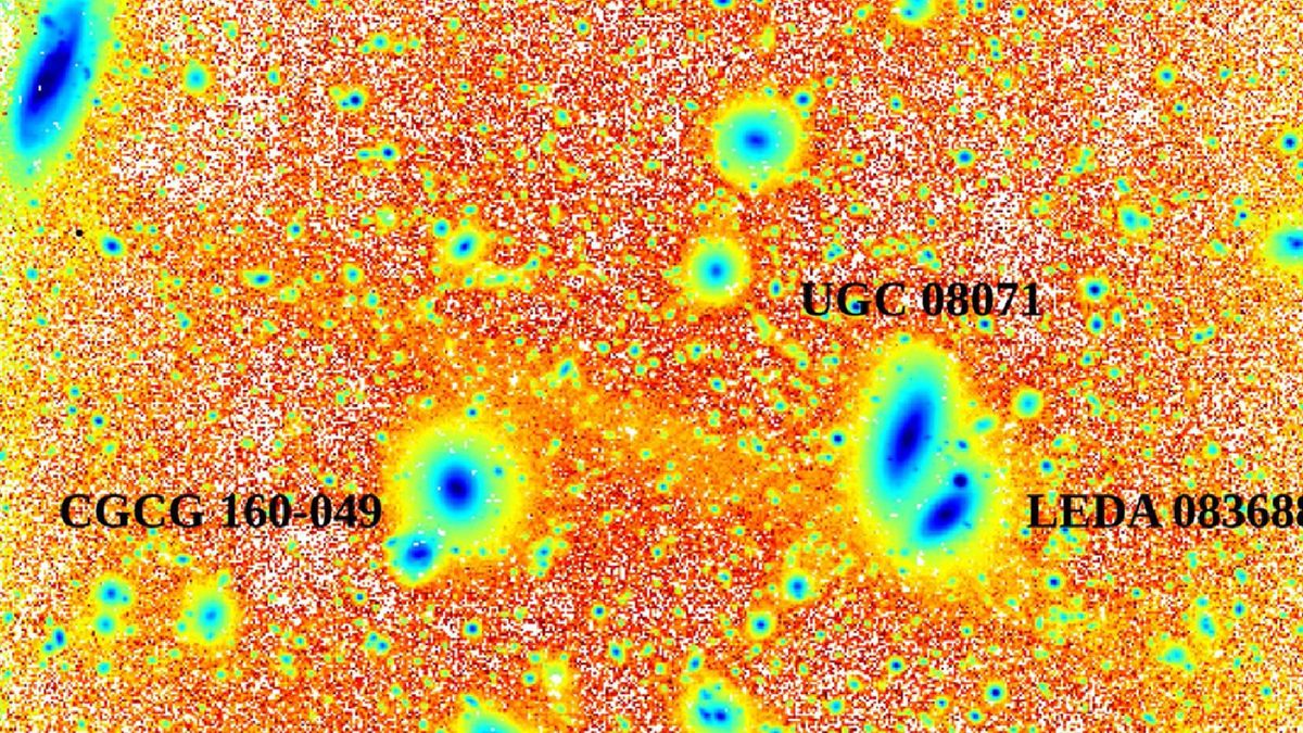 Astronomers discover first-ever extragalactic "star stream" 10 times ...
