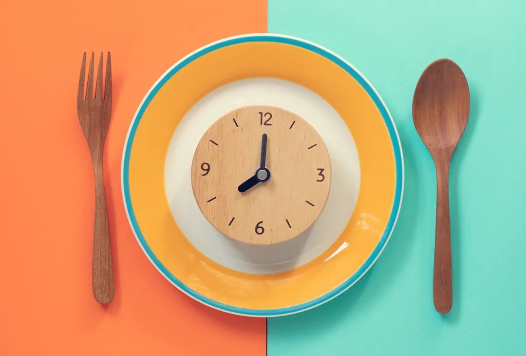 eating-dinner-early-can-help-lower-blood-sugar-those-who-eat-late