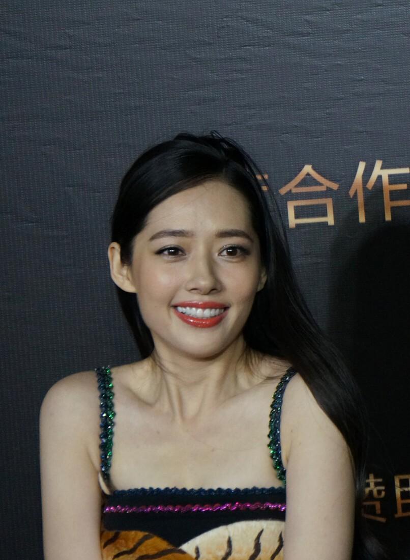 Guo Biting: Beauty of figure, love for Xiang Zuo - iMedia