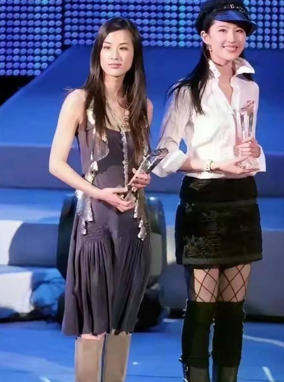 Huang Shengyi's appearance is underestimated. Even when taking photos ...