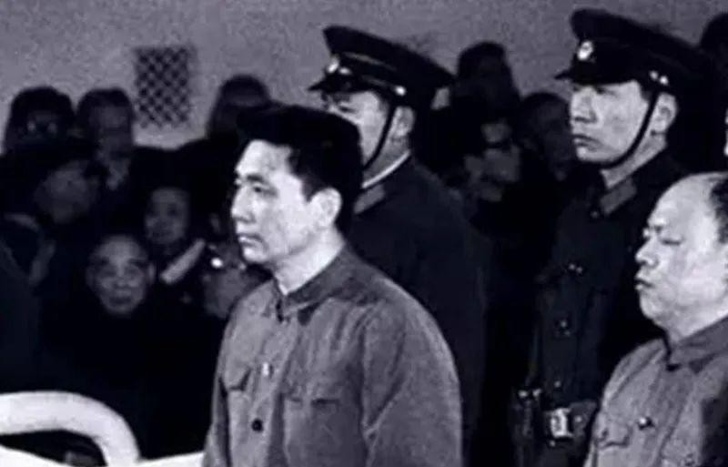 How did Jin Zumin, a ministerial-level official who was arrested on the ...