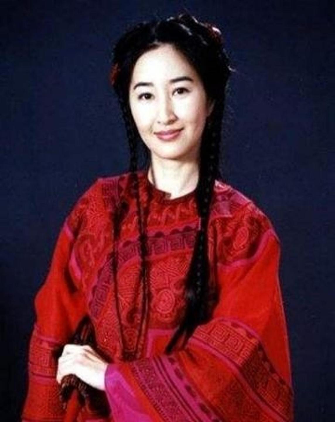 Queen of low profile: Kwan Wing-ho, the eternal light of Hong Kong ...