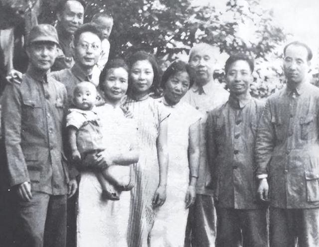 In 1943, the Red Agent Wang Zimu suddenly ran away. Premier Zhou Enlai: At all costs, we will ...