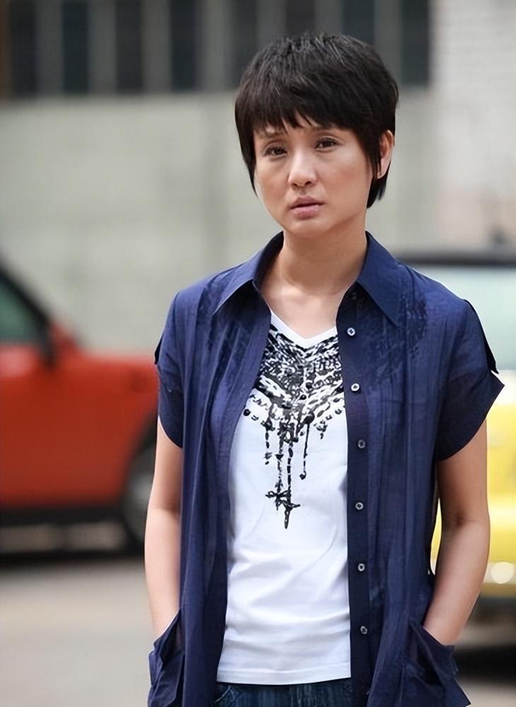 Kong Lin was in love with Wang Quanan and Geng Le, but she remained ...