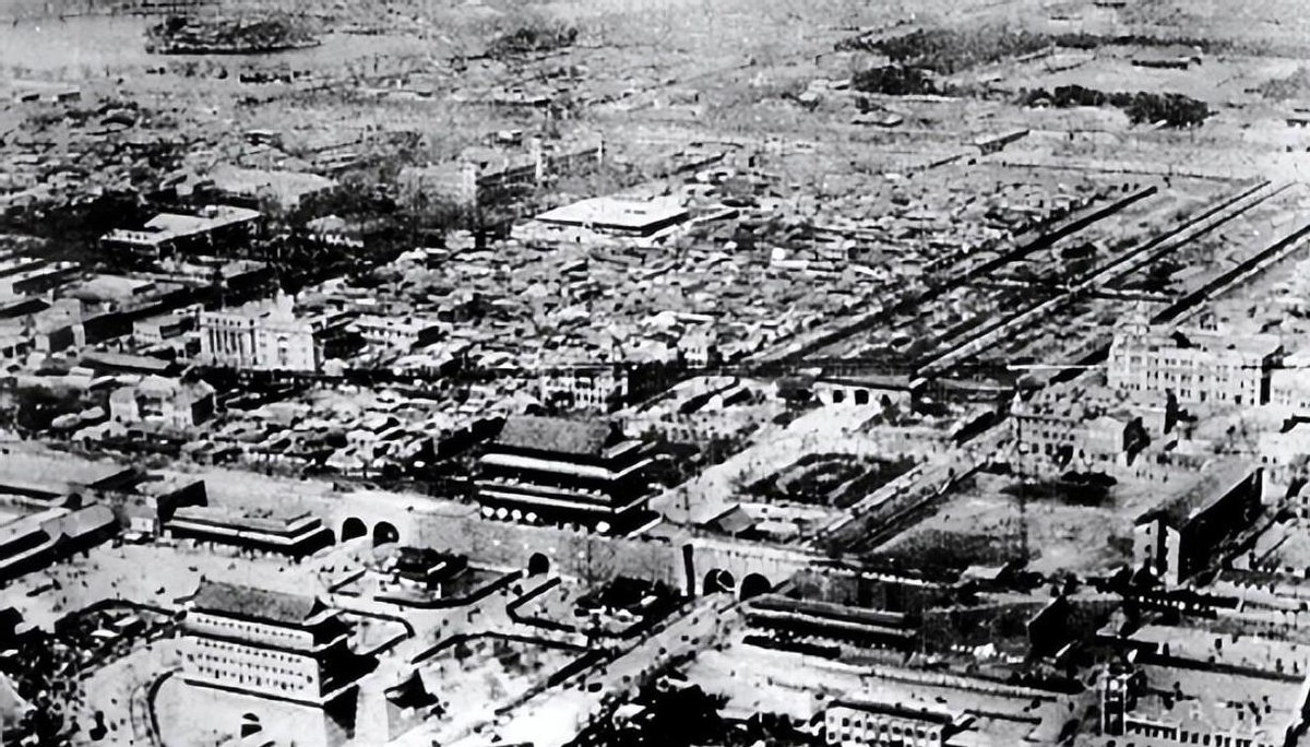 In 1983, the last head of the Military Control Commission's Beiping ...