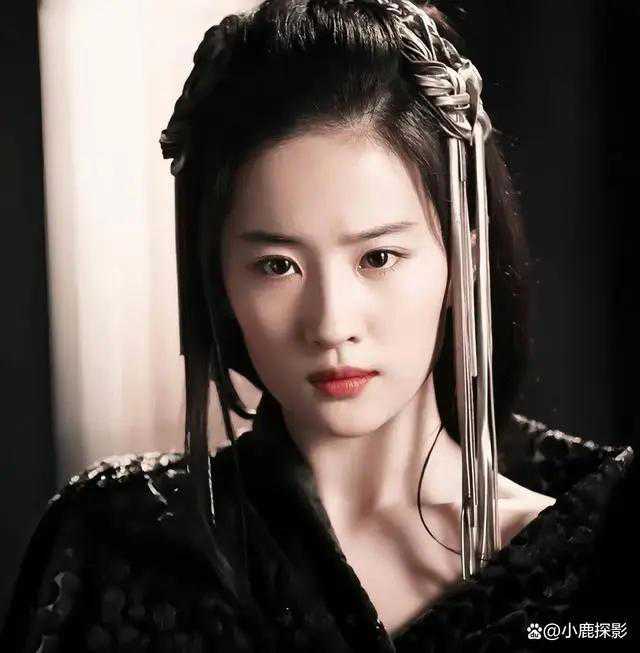 Xiao Zhan plays Li Xunhuan in Tsui Hark's movie "Little Li Flying ...