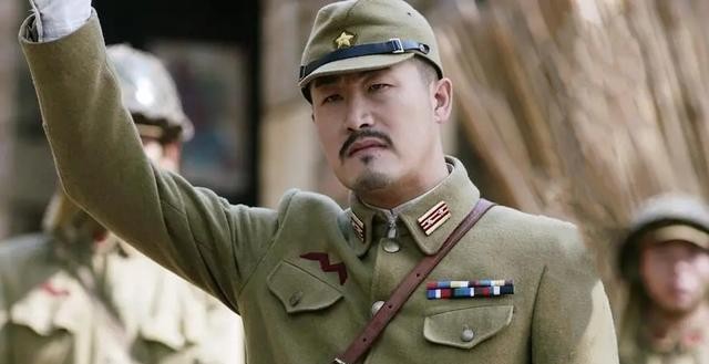 A guerrilla team was surrounded by the Japanese army. The leader ...