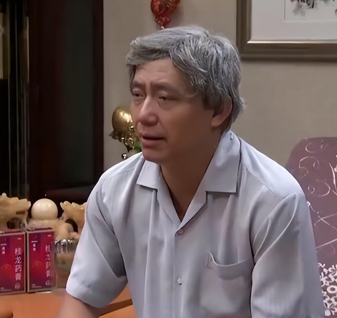 "Kang Qiyao" Peng Xinzhi turned gray-haired. It's very real. Qian Ying ...