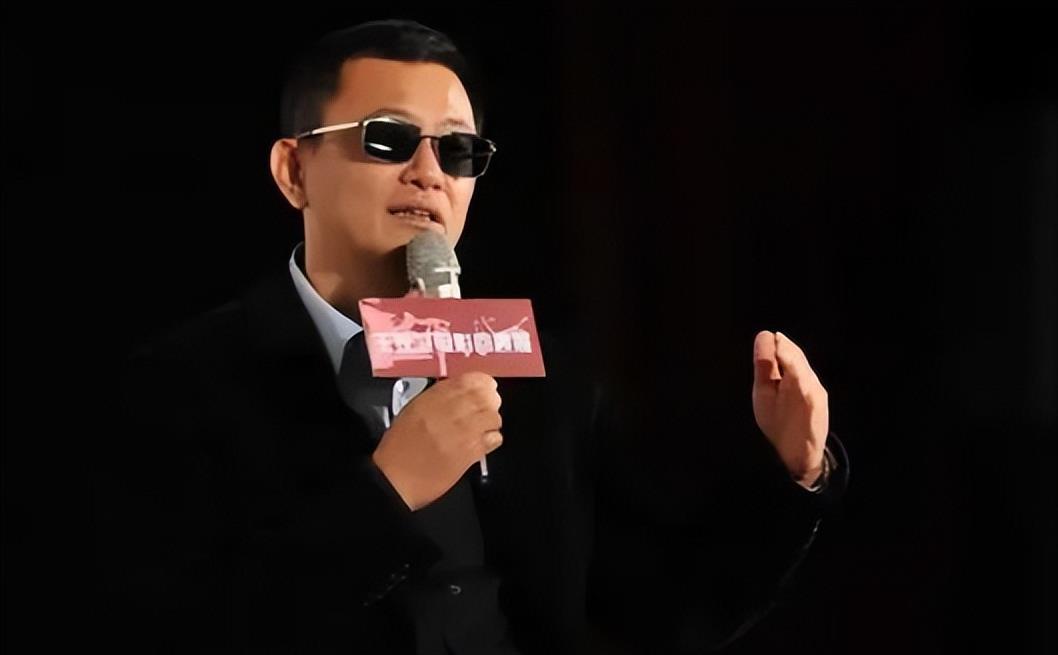 Isn't the twisted melon sweet? "Blossoms Shanghai" continues to be questioned, but Li Liqun ...