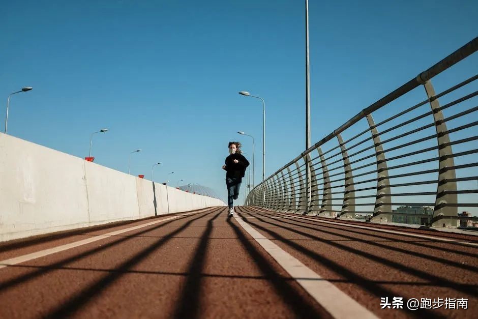 One step, one world: start from running and reshape yourself - iMedia