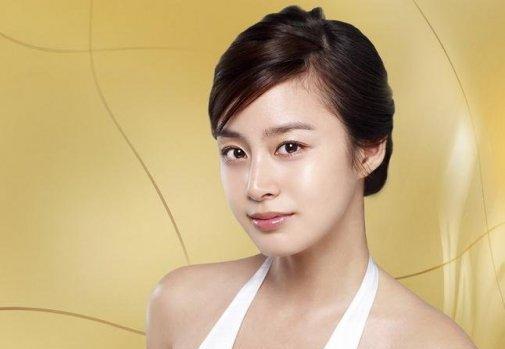 10 thin and disfigured actresses: skin and flesh loss, walking ...