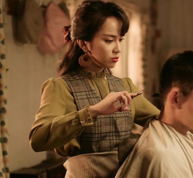 "Zhang Yimou's new girl": first-class appearance, first-class figure ...