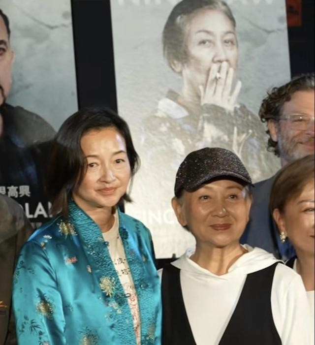 Hong Kong beauty queen Li Qihong attended the event, her bare face ...