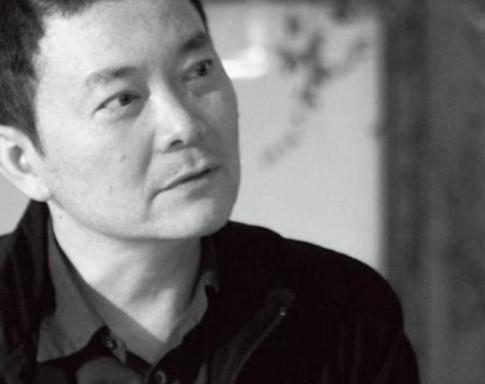 He is a man whose life was ruined by Liu Tao. He was regretted on the ...