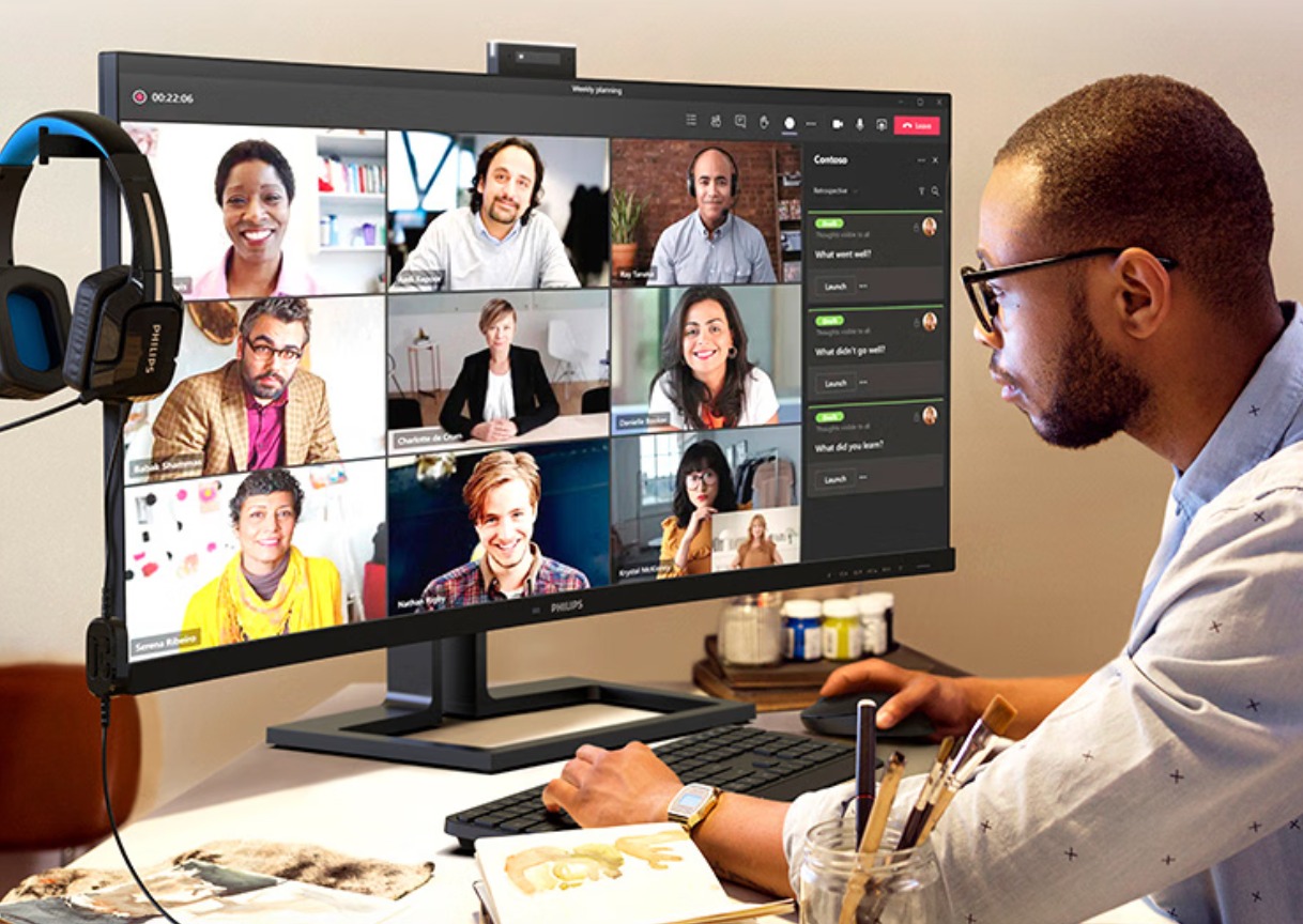 Are you still using multi-screen splicing? 5K ultra-wide screen is the ...