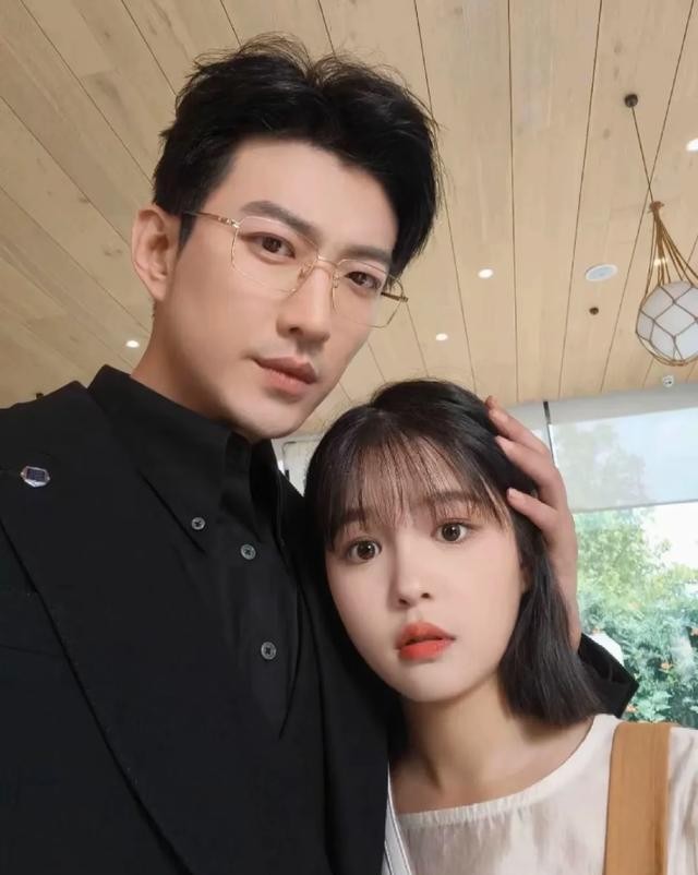 Yu Long & Yang Miemie: real lovers in short dramas, a typical "uncle and loli", full of CP ...