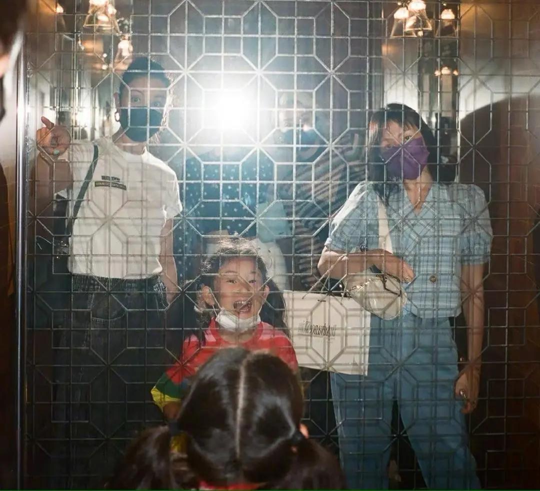 Beautiful photos of Eason Chan's 19-year-old daughter are exposed, a ...